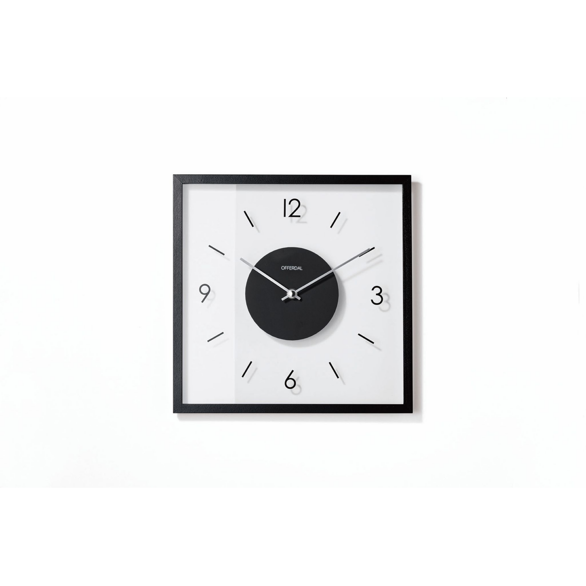 Laturi｜WALL CLOCK